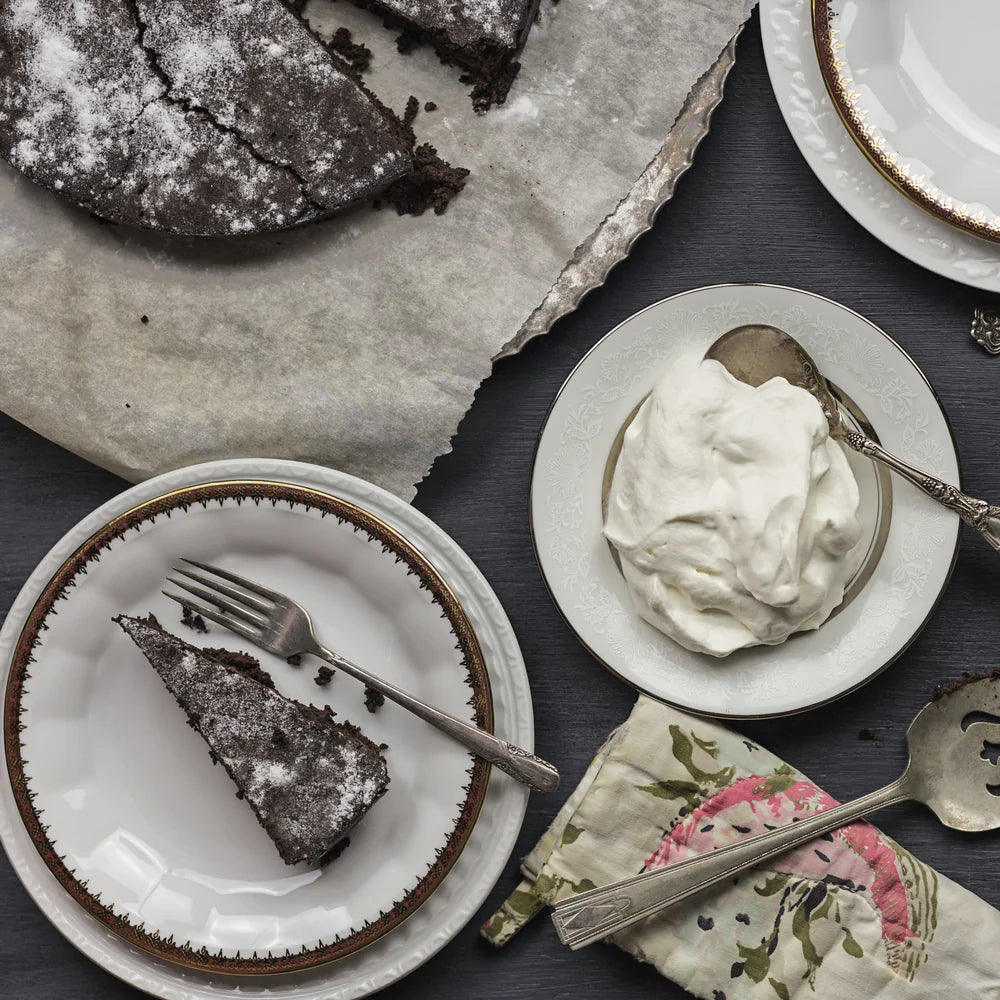 Pink Peppercorn Gluten-Free Chocolate Cake – Sauer Brands